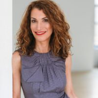 Quit-Lit Review: Lisa Smith's "Girl Walks Out of a Bar", a memoir about ...